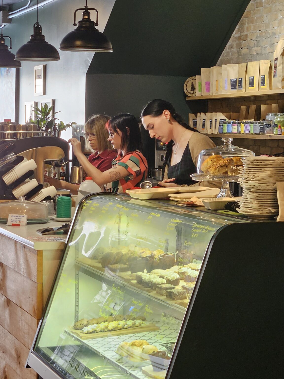 the evergreen coffee lounge - the coffee you're looking for…